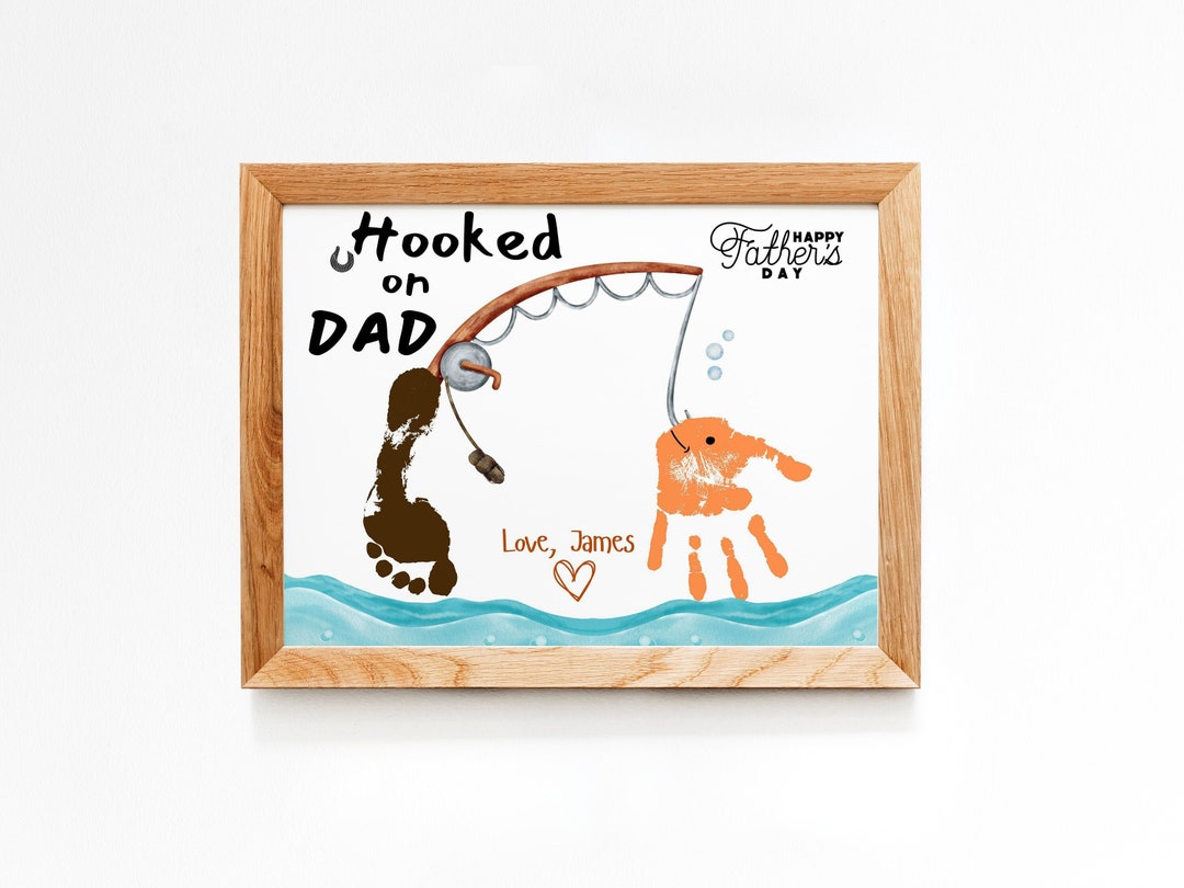Footprint Handprint Art Fathers Day Card / Father's Day Handprint Craft ...