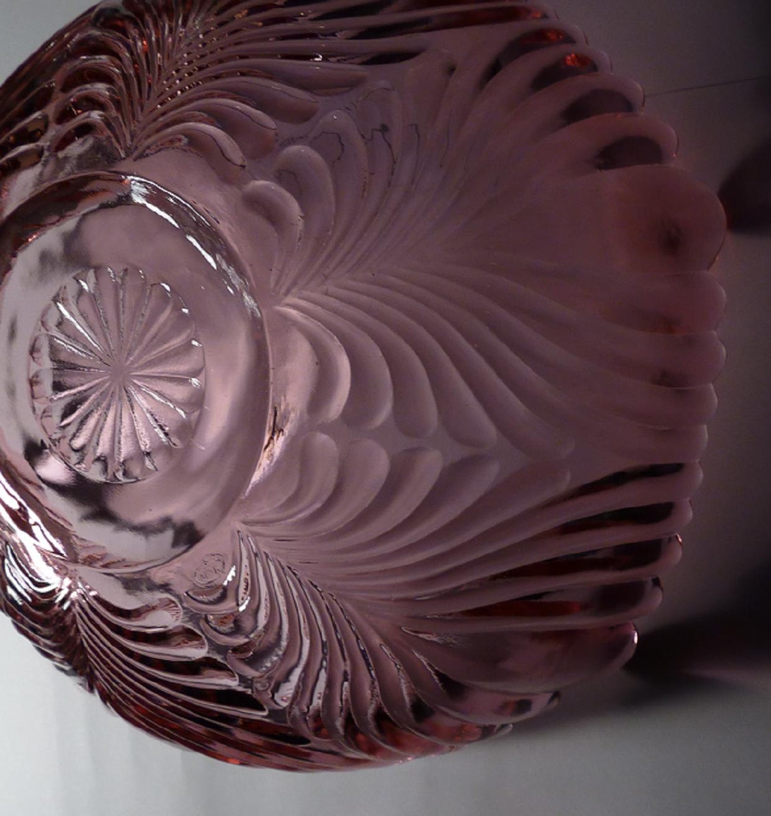 Fenton 9" Beauty Pattern Glass Bowl - Light Purple - Etsy