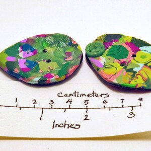 Buttons. Wacky Buttons. Large Buttons for Clothes, Crafts and Arts ...