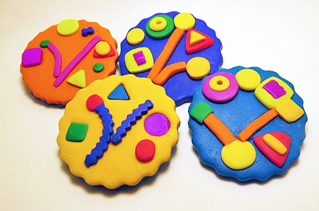 Brooches. Round Crazy Clocks Brooches. Brightly Coloured Geometric ...