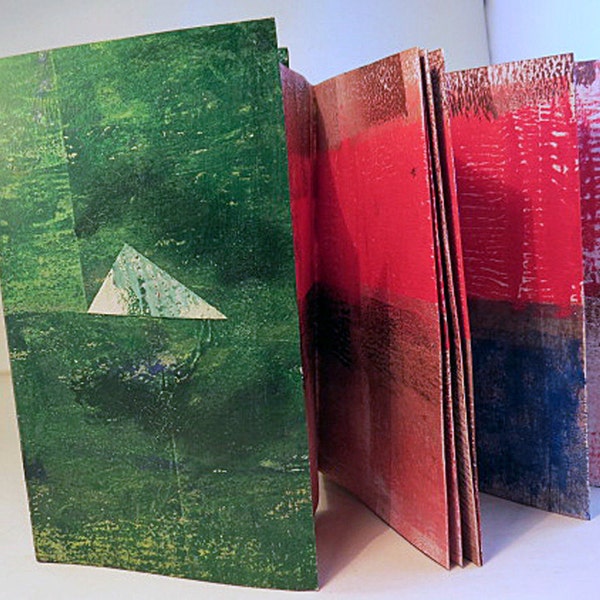 Concertina Display - Etsy