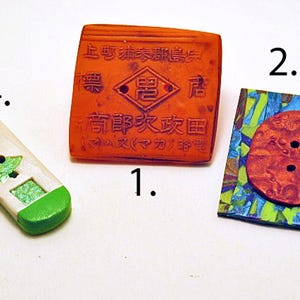 Buttons. Wacky Buttons. Large Buttons for Clothes, Crafts and Arts ...