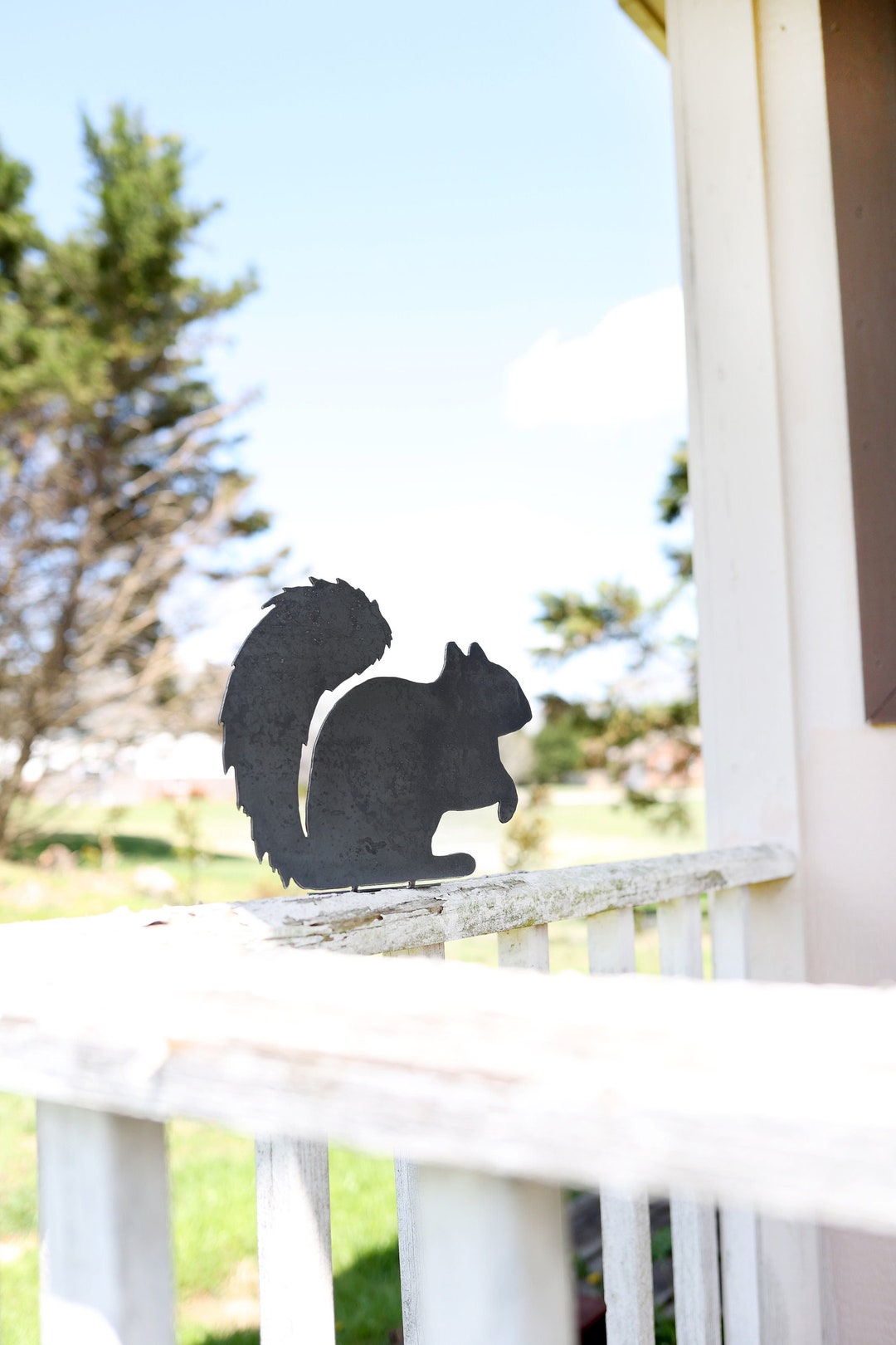 Metal Squirrel Statue | Garden Squirrel Cute Outdoor Statue Farmhouse ...