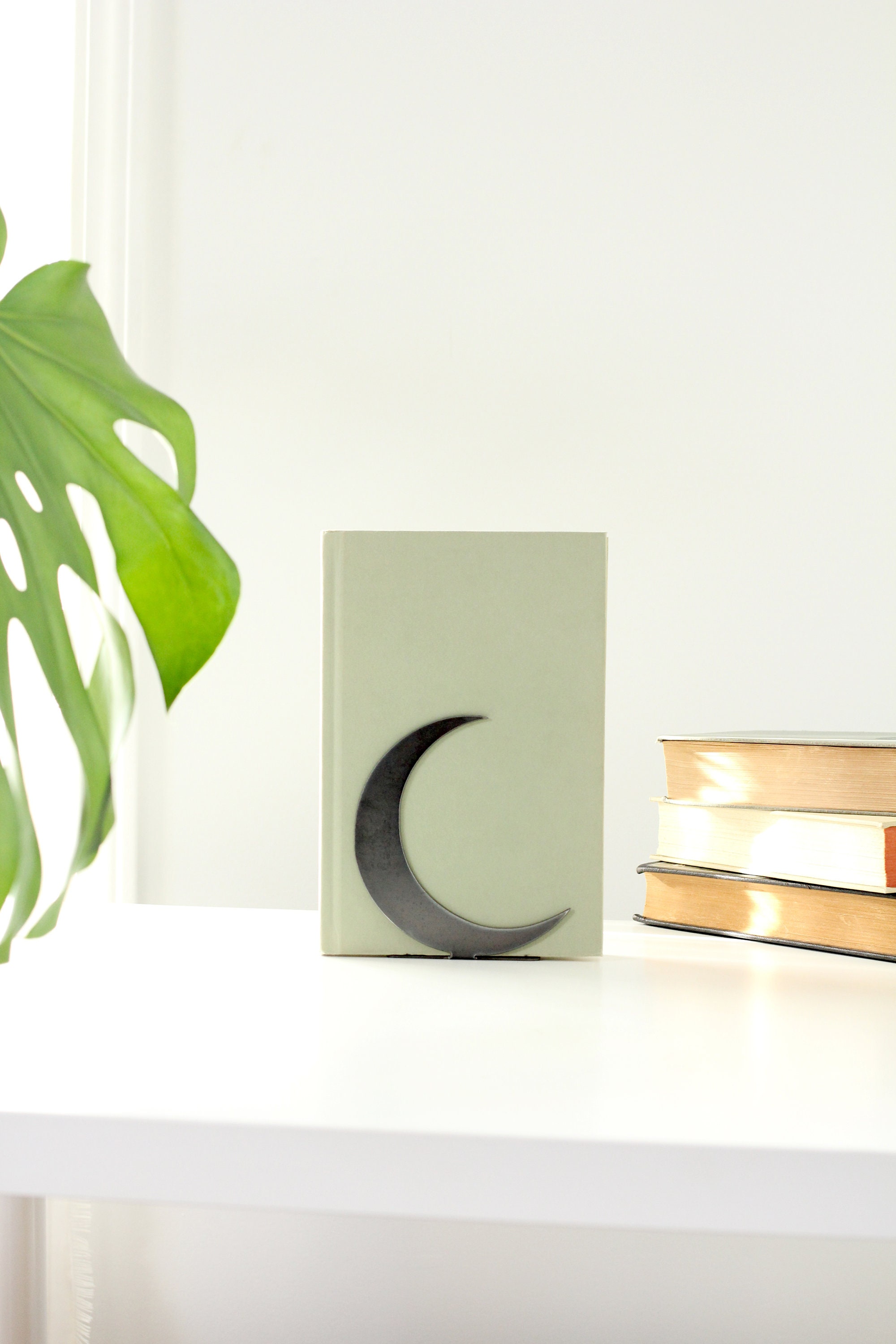 Crescent Moon Bookend Moon Bookend Star Nursery Bookcase - Etsy