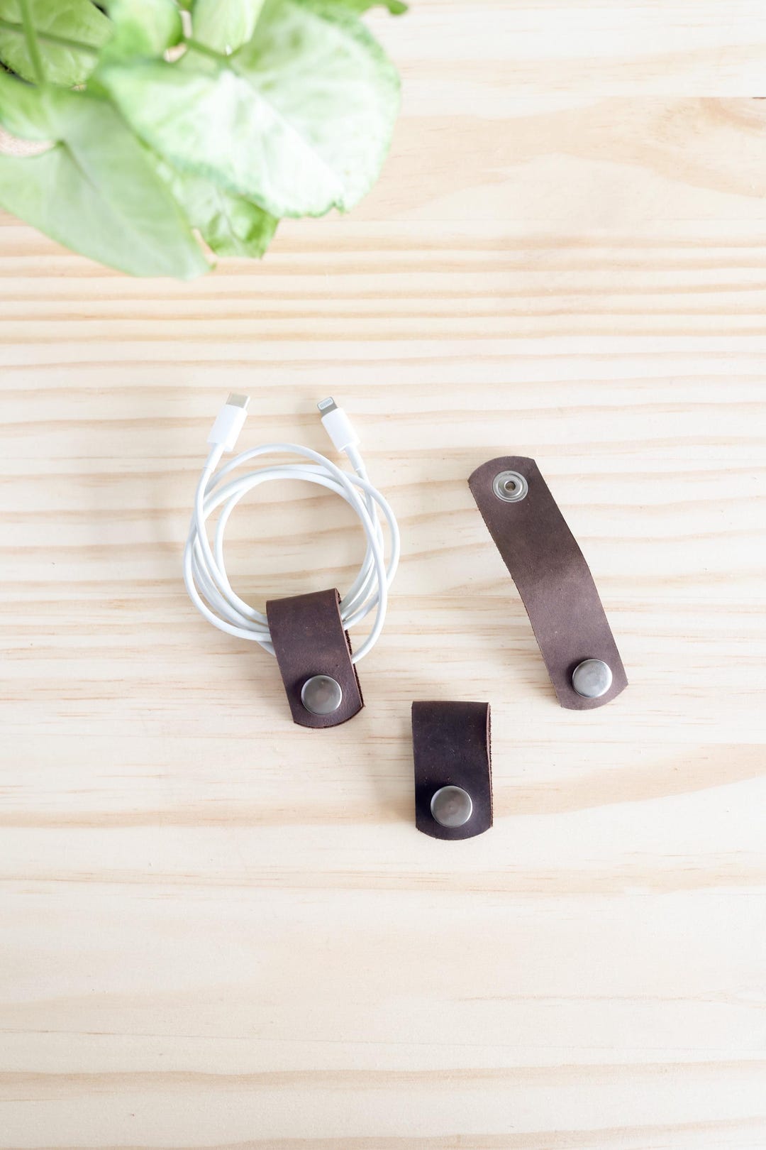 Leather Cord Keepers | Set of 3 Leather Electronic Wire Organizer ...