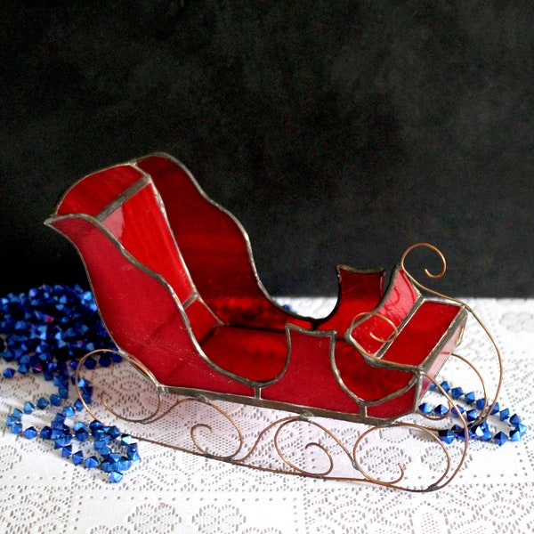 Red Sleigh - Etsy