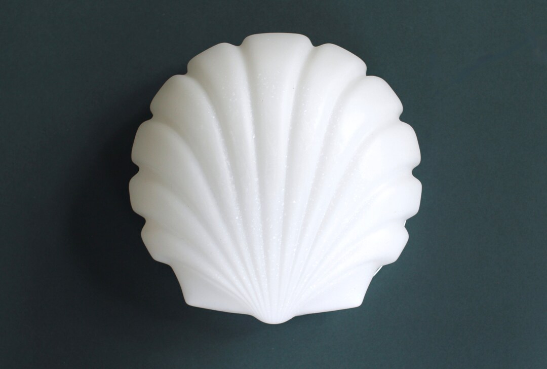 Large Art Deco Seashell Sconce in Frosted Glass - Frosted Shell Sconce ...