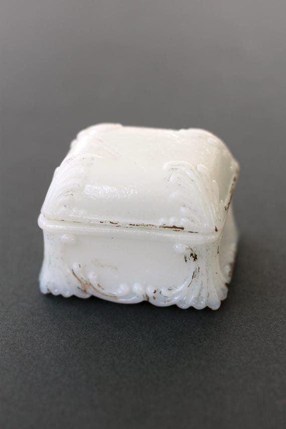 Small Milk Glass Box - rectangle box - trinket box - … - Gem