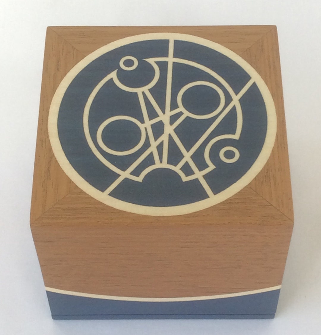 Custom Order:- Personalised Time Lord Watch Box; Gallifreyan Watch Box ...