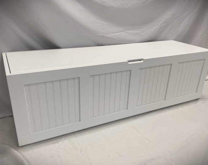 Cottage-style Storage Bench / Window Bench / Top-opening Banquette ...