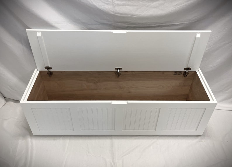 Cottage-style Storage Bench / Window Bench / Top-opening Banquette ...