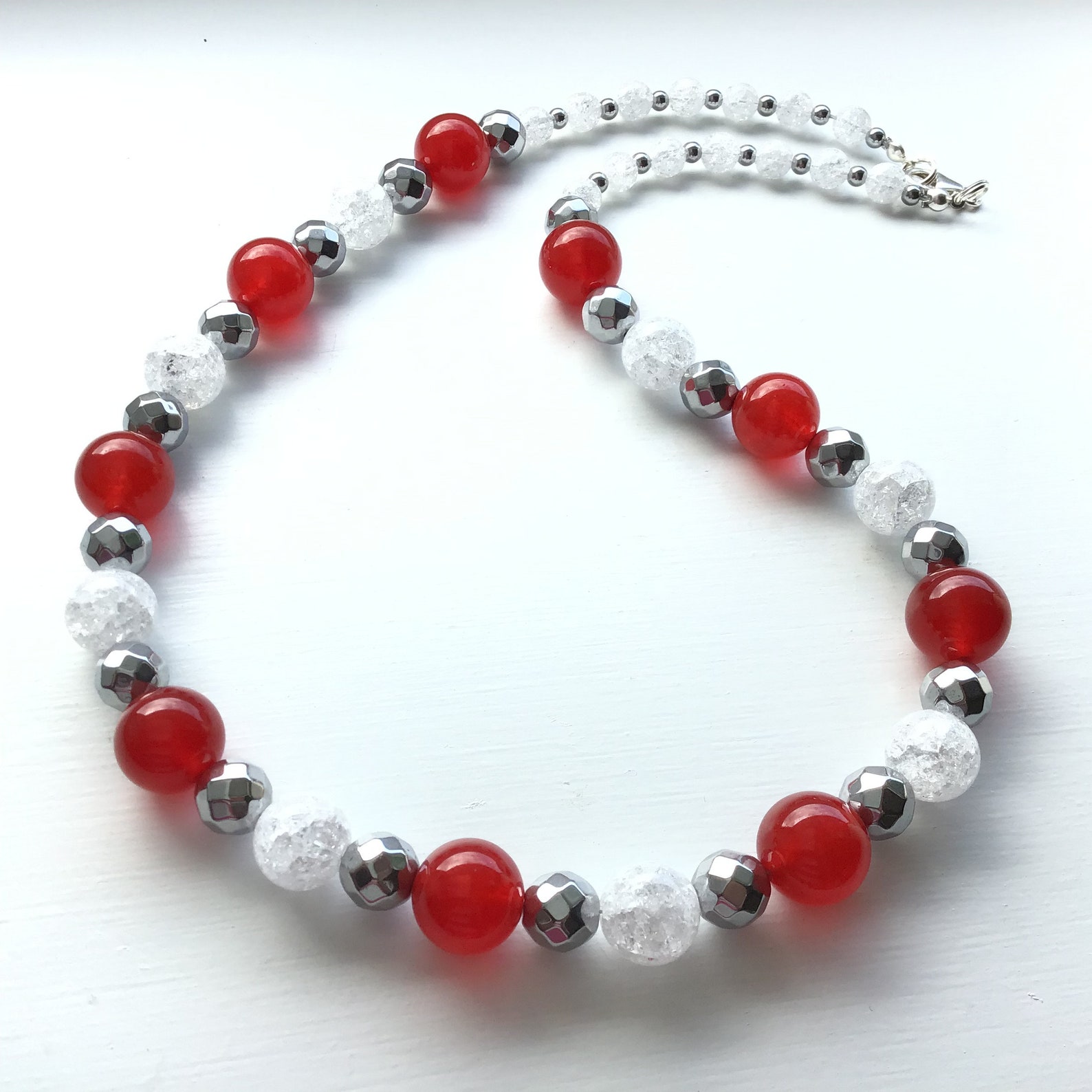 Snow Quartz Red Chalcedony and Silver Hematite Gem Bead - Etsy Sweden