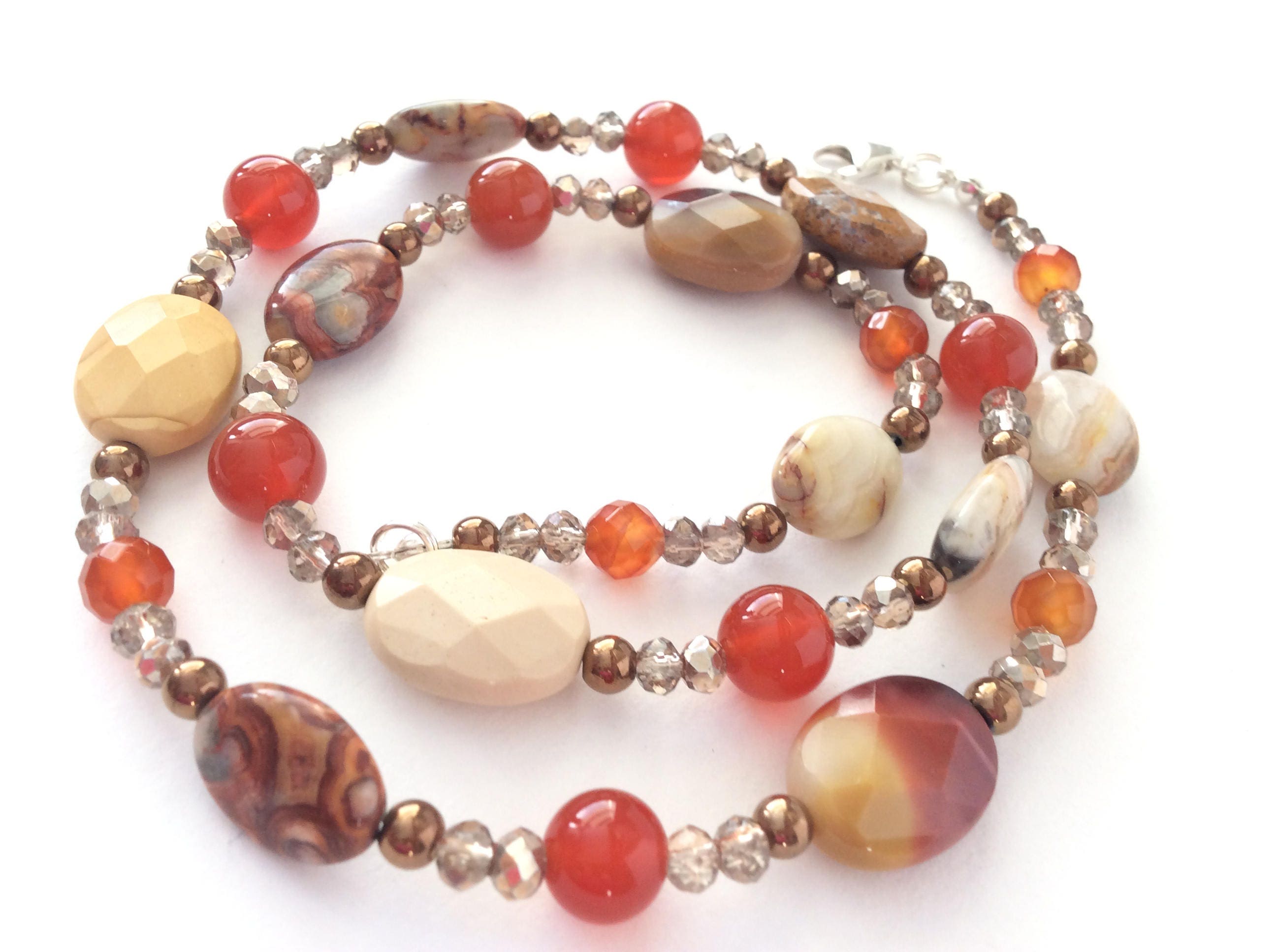 Carnelian Crazy Agate Mookaite and Gold Crystal Gem Necklace - Etsy Sweden