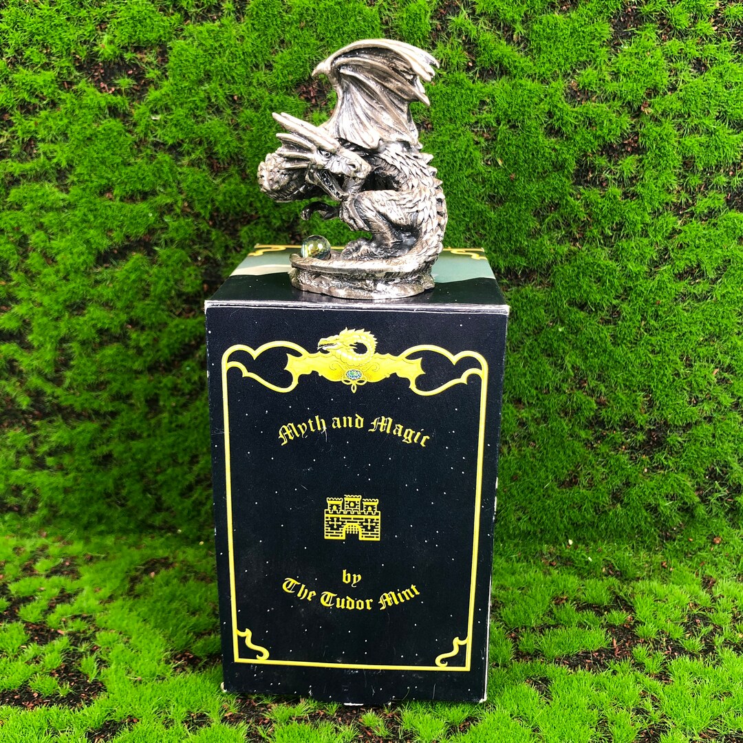 Myth & Magic the Fiery Dragon N007 Tudor Mint Display Figurine Ornament ...