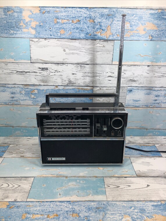 Japanese Vintage Multiband Radios