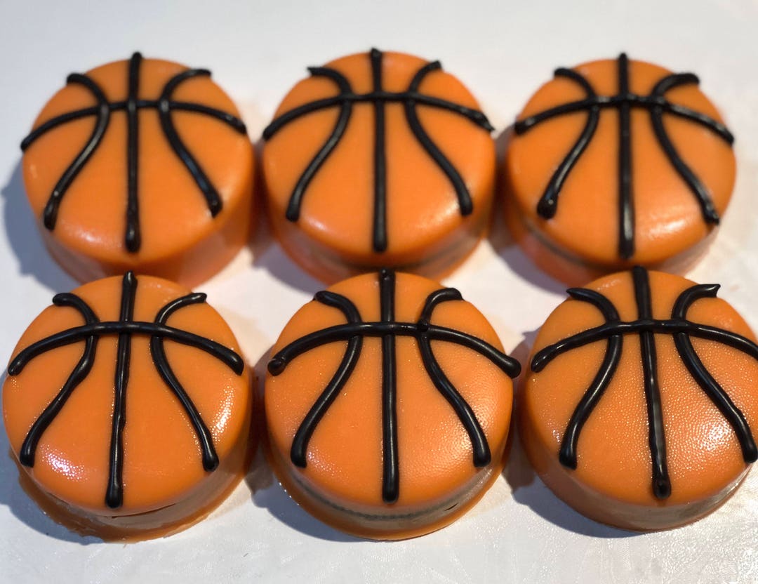 BASKETBALL CHOCOLATE OREOS/12 Ct/basketball Party/college Tournament ...