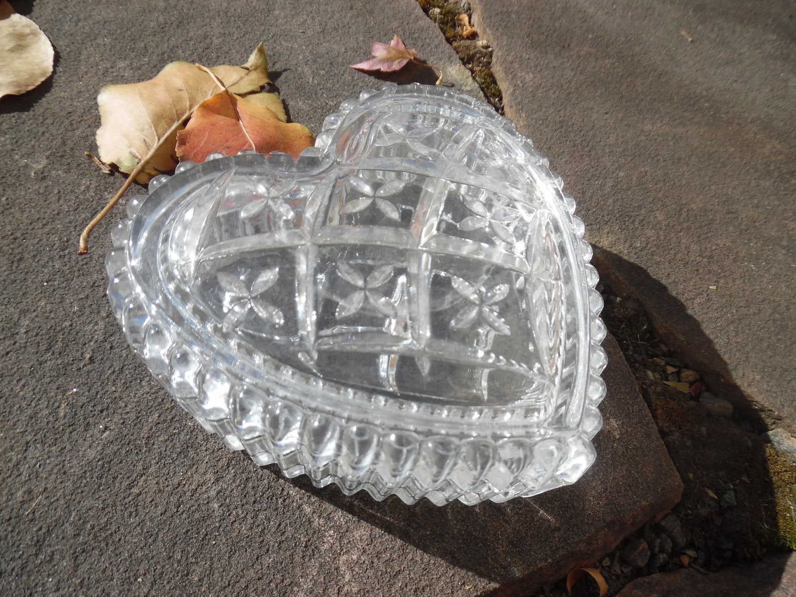 Glass Heart Box - Etsy