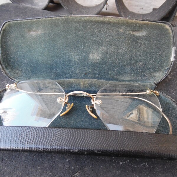 Antique Glasses Case - Etsy