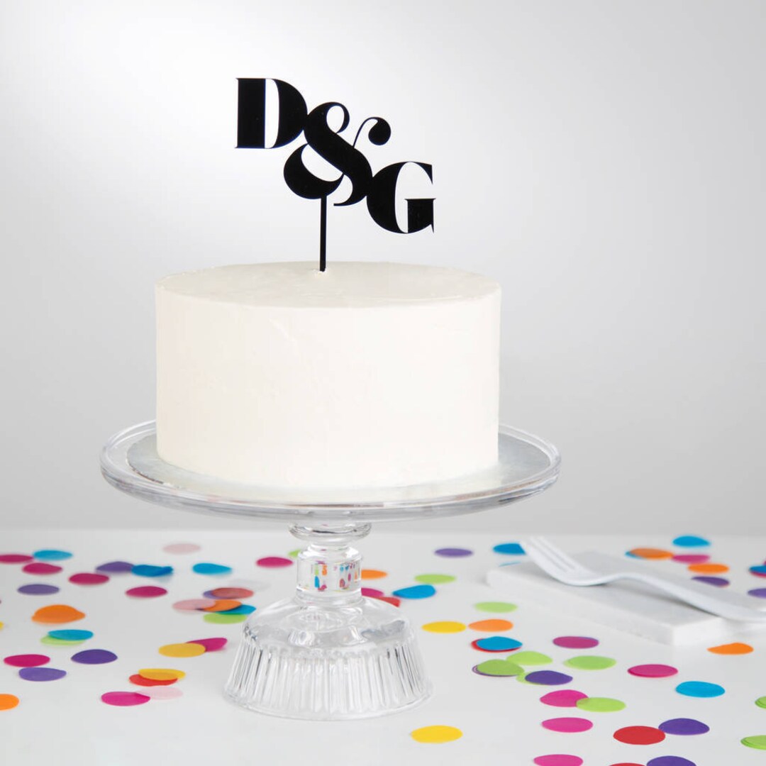 Couples Initials Cake Topper, Custom Cake Decoration, Personalised ...