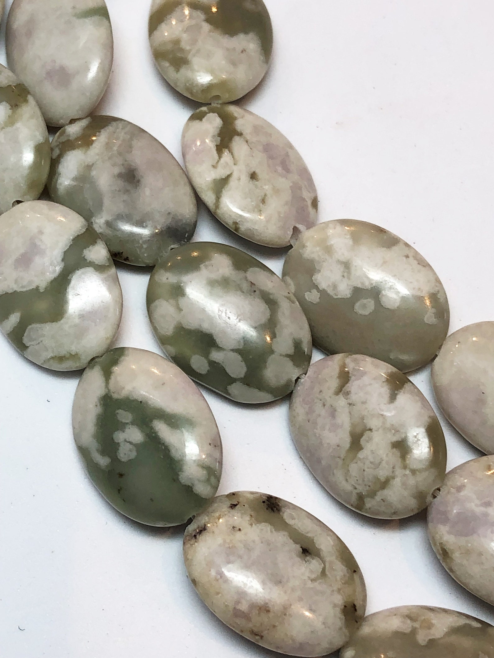 Peace Jade Gemstone Beads. Creamy Light Green and Off-white Jade Beads ...