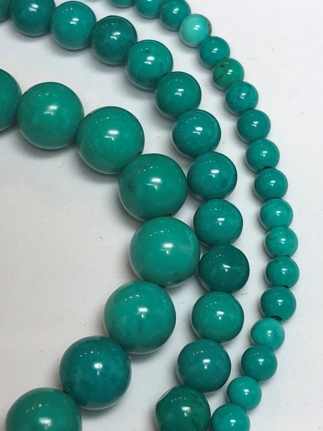 Green Turquoise Dyed Magnesite Gemstone Beads. Full 15" Strand of Round ...