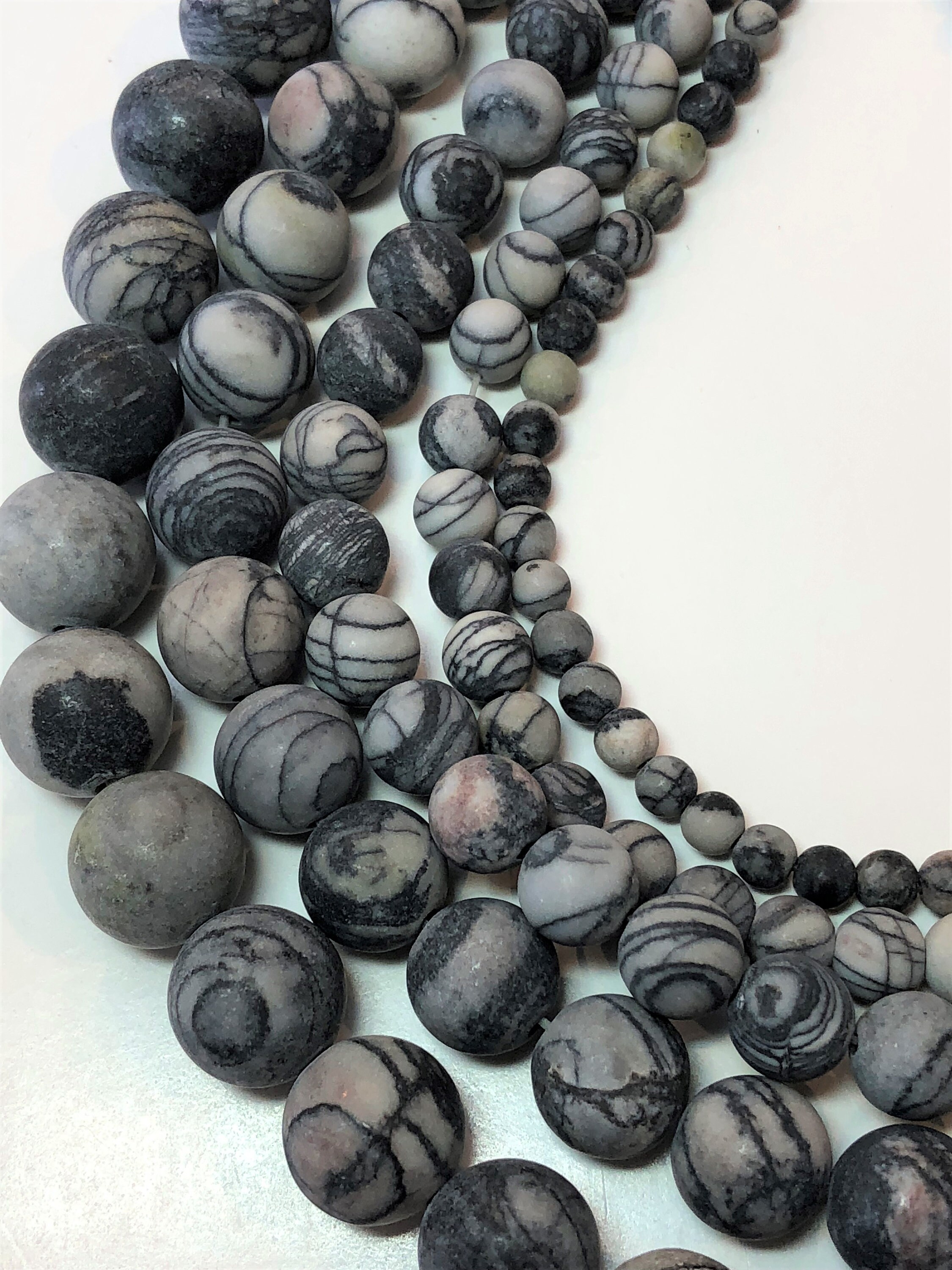 Matte Black Wave Jasper Gemstone Beads. 15 Strand of - Etsy