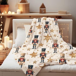 Christmas Nutcrackers Seamless Pattern, Holiday Vintage Watercolor ...