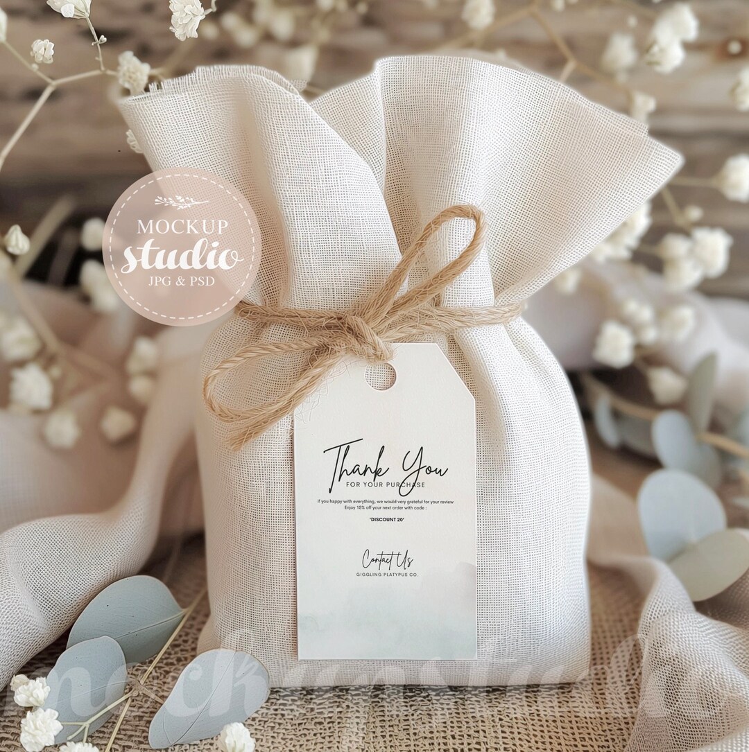 Gift Tag Minimalist Mockup PSD Smart Object, Baptism Favor Tag Mockup ...