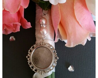 Photo frame pendant | Etsy