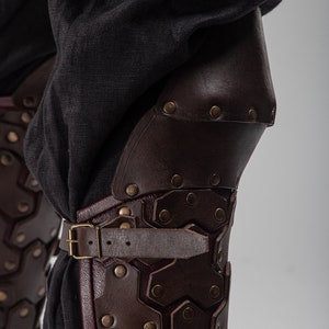 LARP Greaves Armor, Leather Leg Armor, Fantasy Greaves, Leather Knee ...