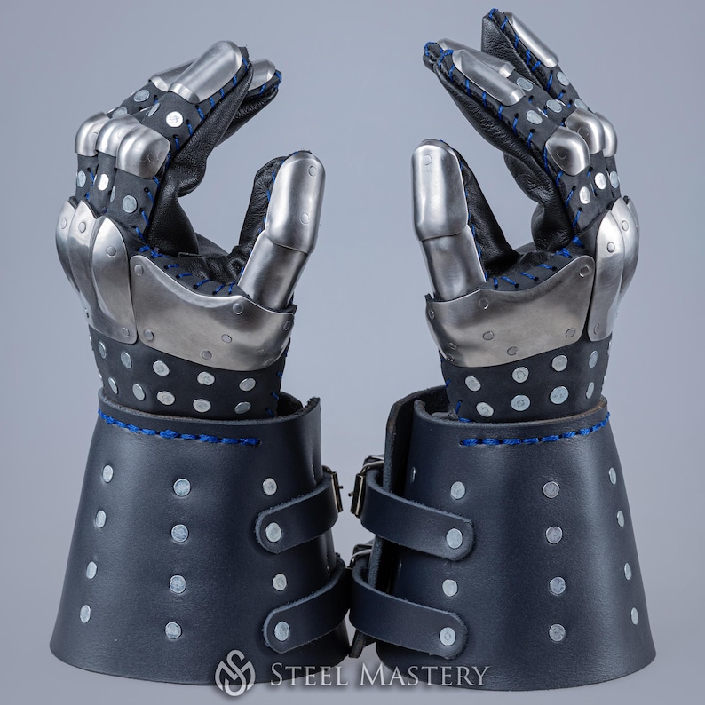 Brigandine Metal Gloves, Medieval Reenactment Gloves, Brigandine Armor ...