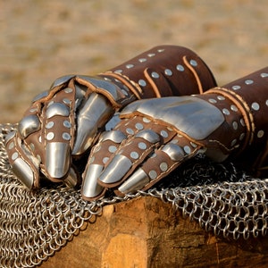 Visby Brigandine Gauntlets for SCA Events, Viking Mittens for ...