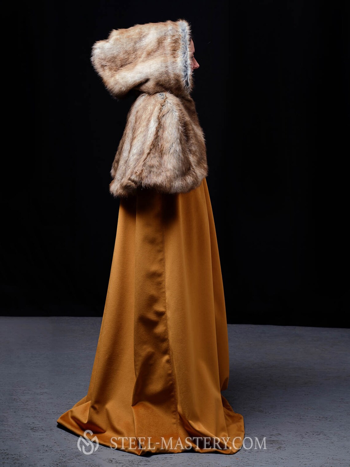 Medieval Cloak With Shoulder Cape for Reenactment Italian - Etsy