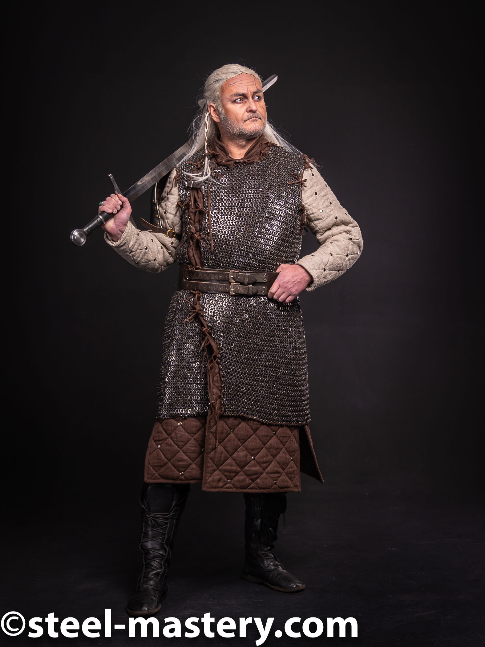 The Grandmaster Costumes