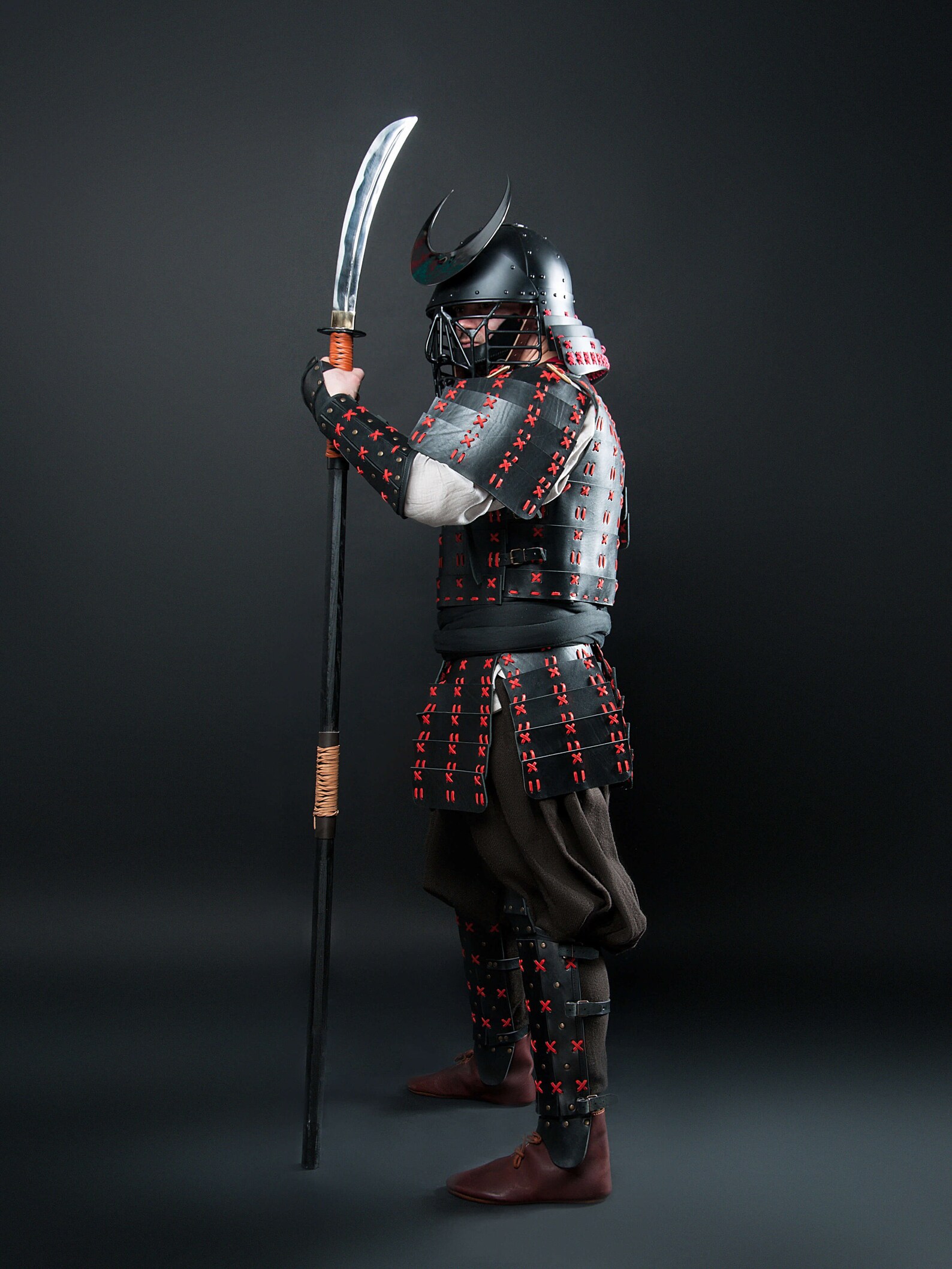 O Yoroi Japanese Samurai Leather Warrior Armor. Domaru Armor - Etsy
