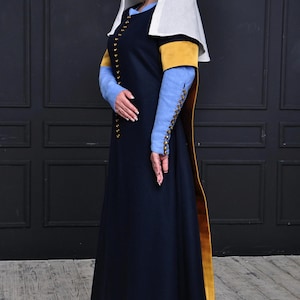 Medieval Kirtle, Italian Long Dress, English Renaissance Dress ...