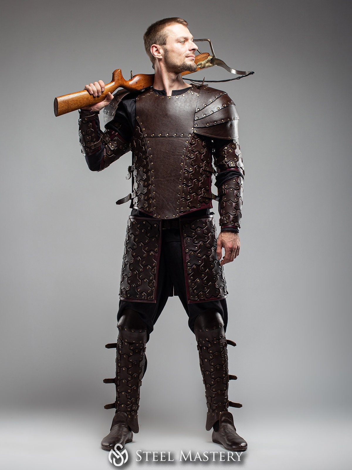 LARP Greaves Armor, Leather Leg Armor, Fantasy Greaves, Leather Knee ...