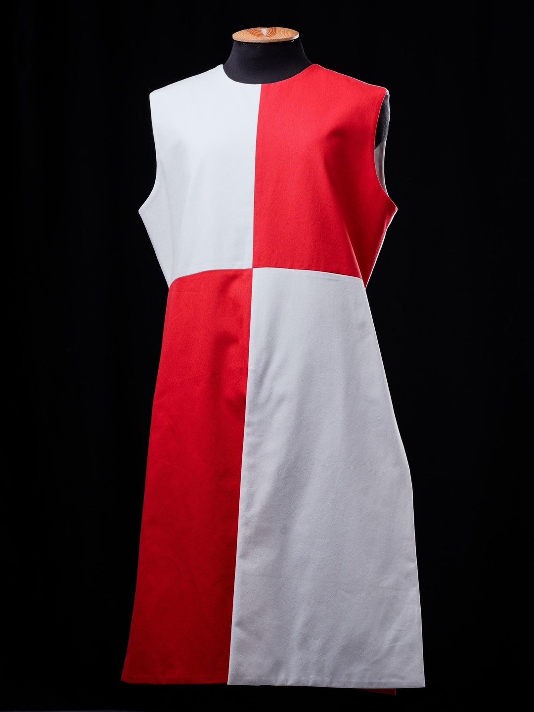 Red Tabard for Medieval Cosplay, Tunic Medieval, Vest for LARP, Mens ...