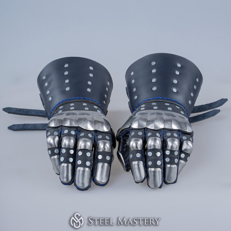 Brigandine Metal Gloves, Medieval Reenactment Gloves, Brigandine Armor ...
