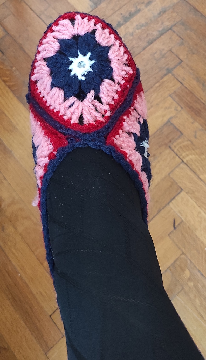 Granny Square Crochet Slipper Pattern: Moccasin Socks (PDF Download) - Etsy