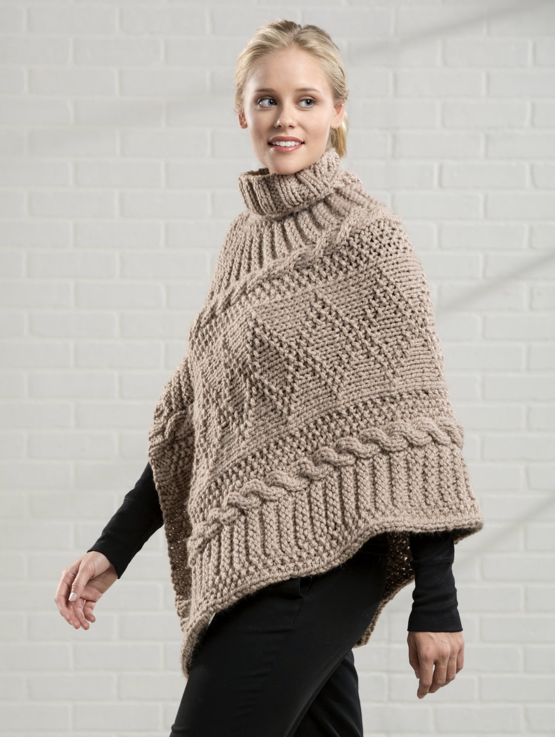 Knitting Pattern Poncho Chunky Pattern Knitting Pattern Poncho Women's ...