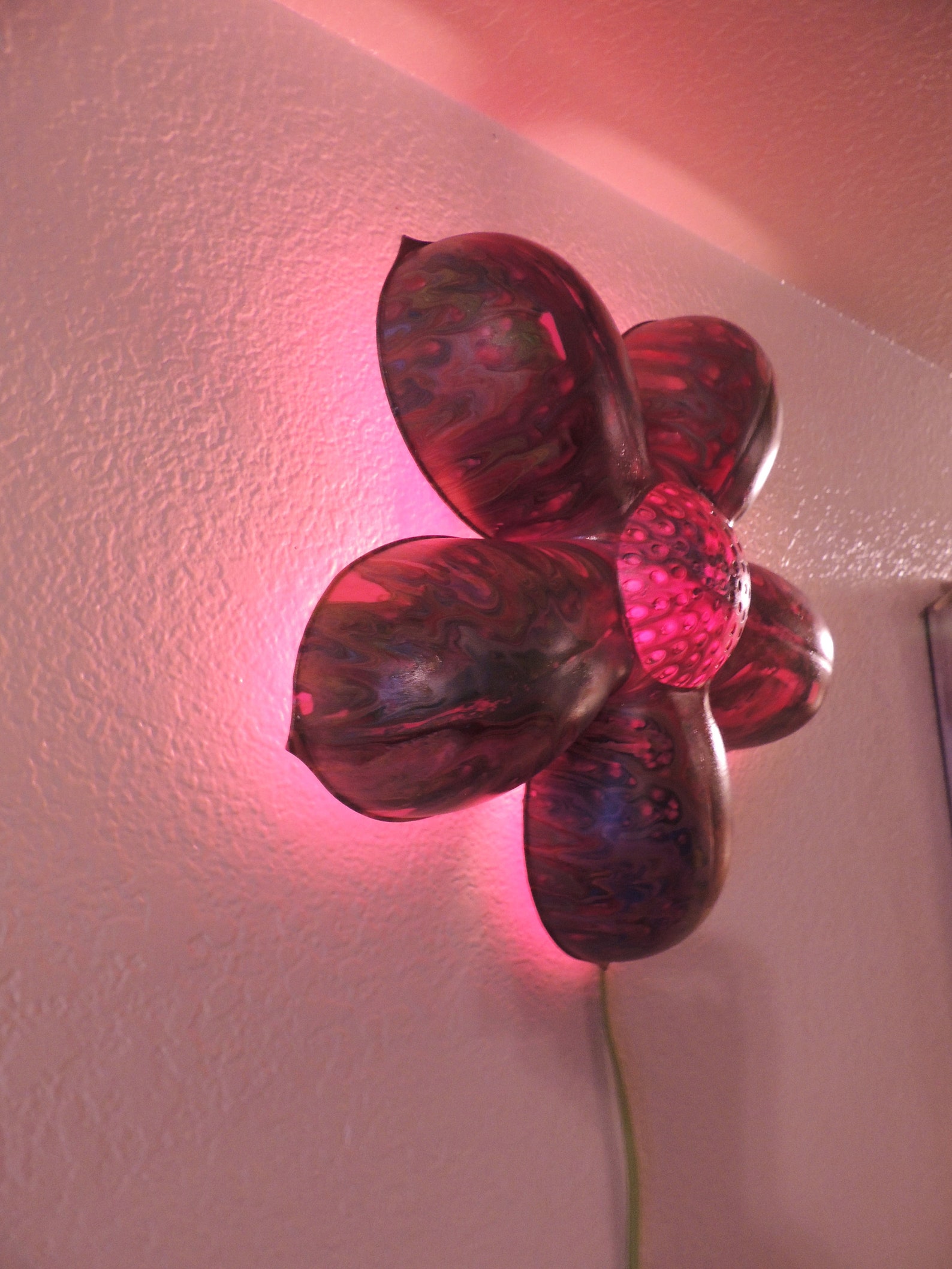 Custom Cup Pour Painted Hippy, Boho Flower Nightlight in Psychedelic ...