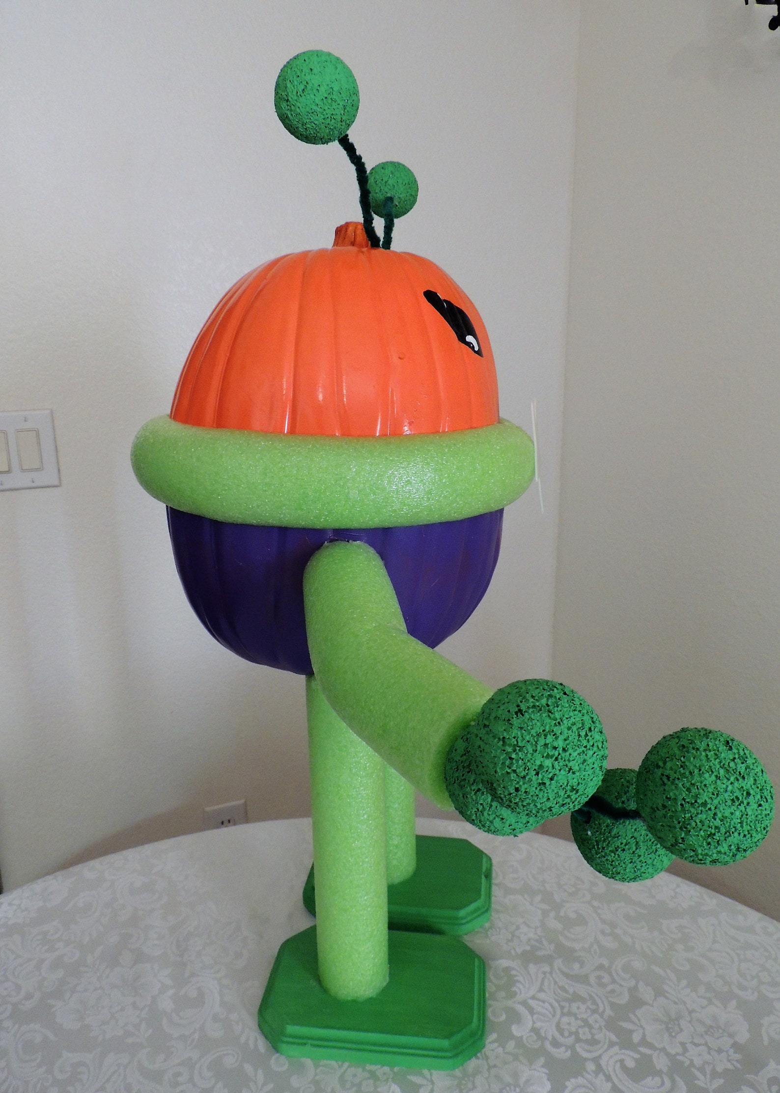 Alien Pumpkin Kids Halloween Décor. - Etsy