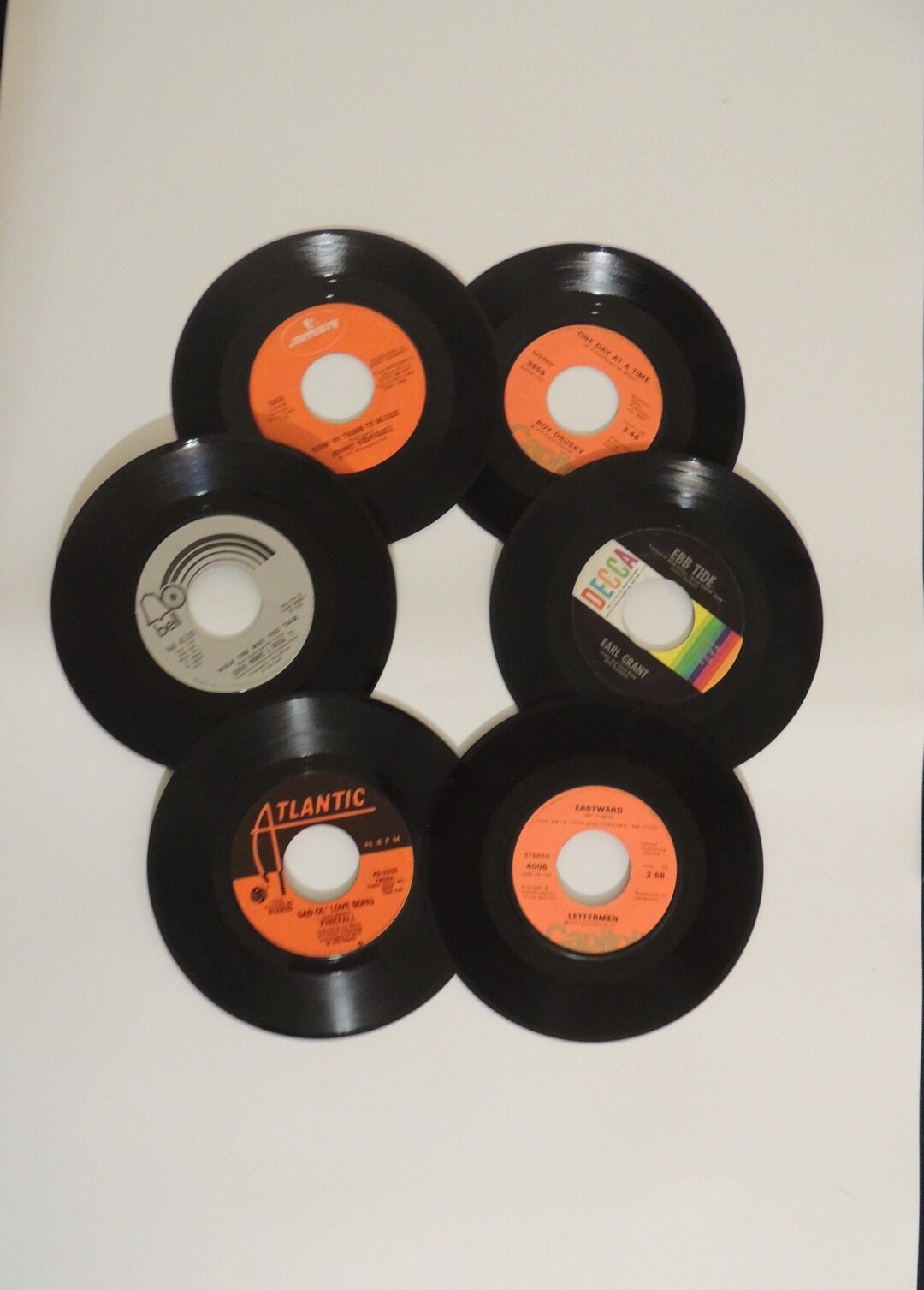 Six 1970's/60's 45 Vinyl Records. - Etsy
