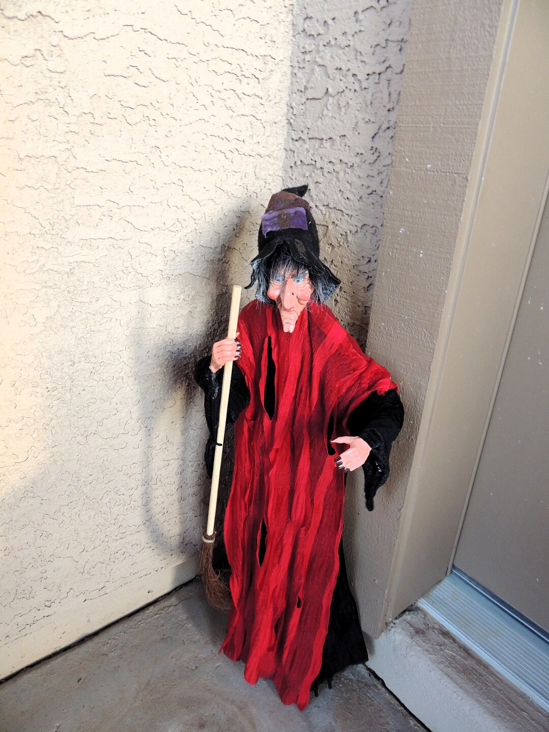 Animated Halloween Witch Prop 2ft Tall She Has Motion and Cackles and ...