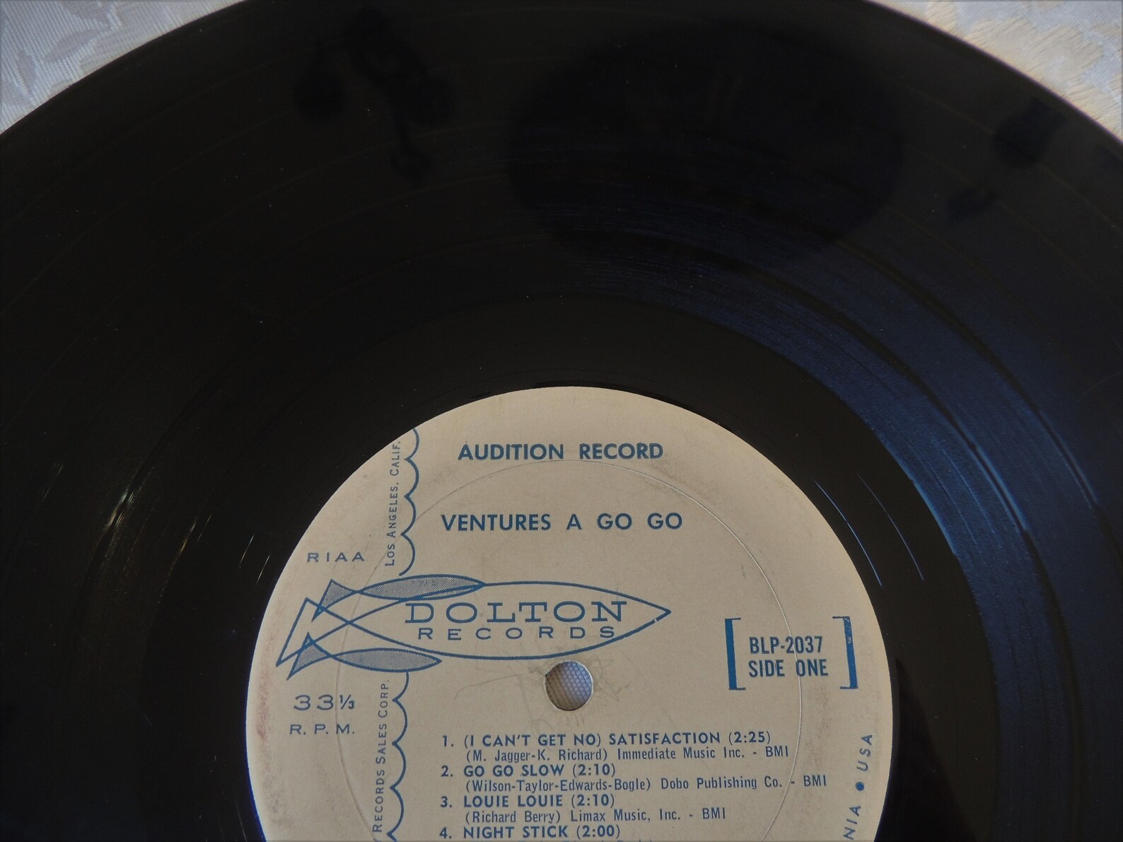 Rare Vintage 1964 / 1965 Audition Record and First Press Album the Ventures A Go Go, BLP 2037 ...