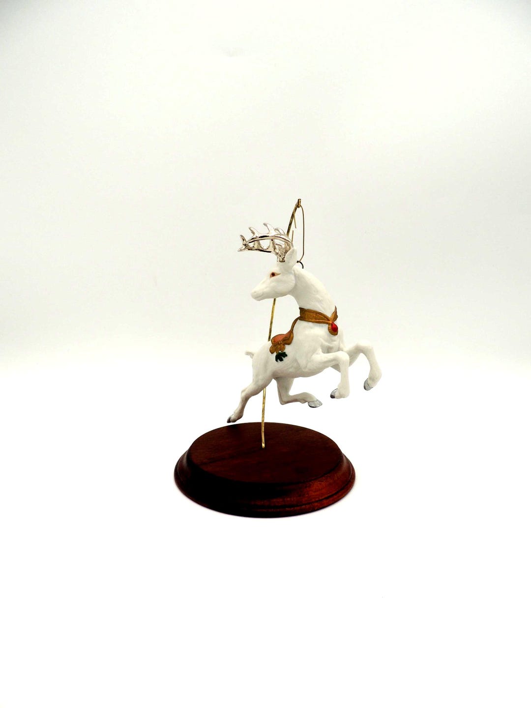 1994 Hallmark Majestic Deer Limited Edition Ornament With Wood Stand in ...