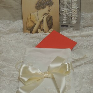 Wedding Money Bag, Garters, Bride to Be Keepsake 3 Item Bundle - Etsy