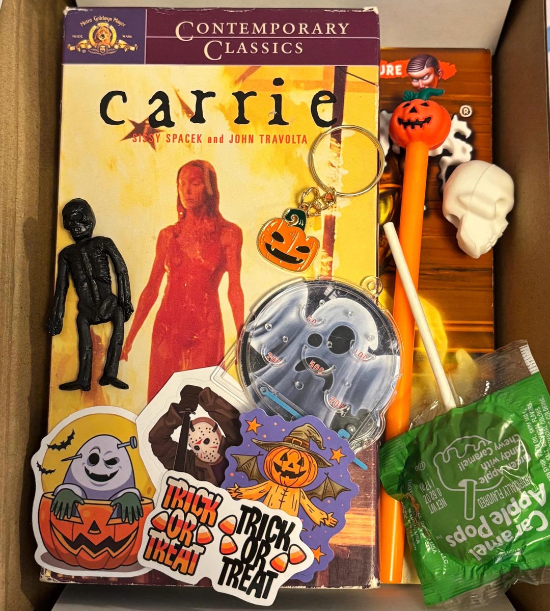 Blind Date With A Spooky Horror Movie / Horror Movie Box. It’s a ...