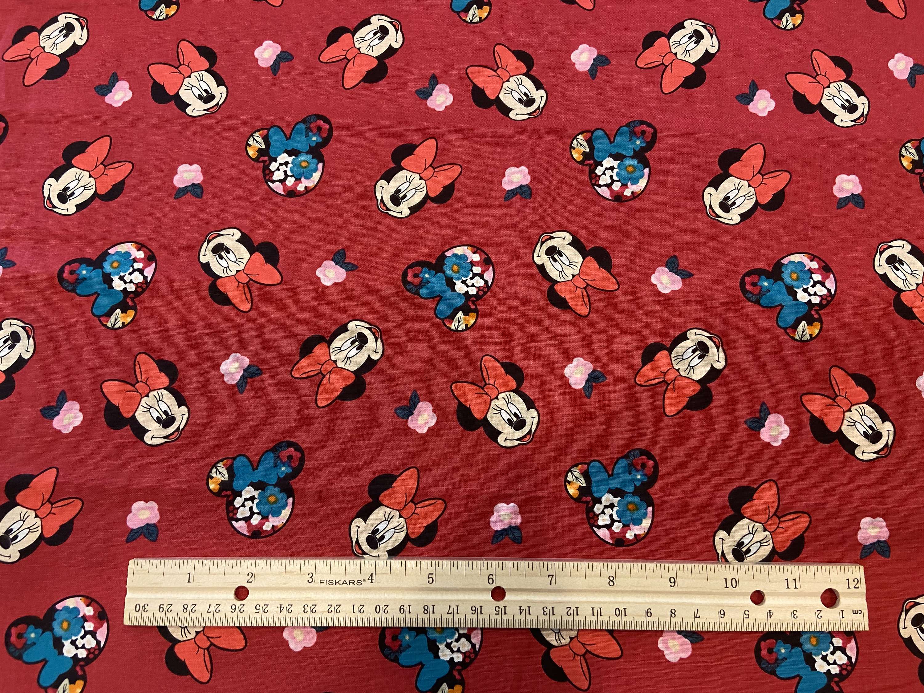 Minnie Mouse Fabric Minnie Heads Red With Flowers Fat - Etsy